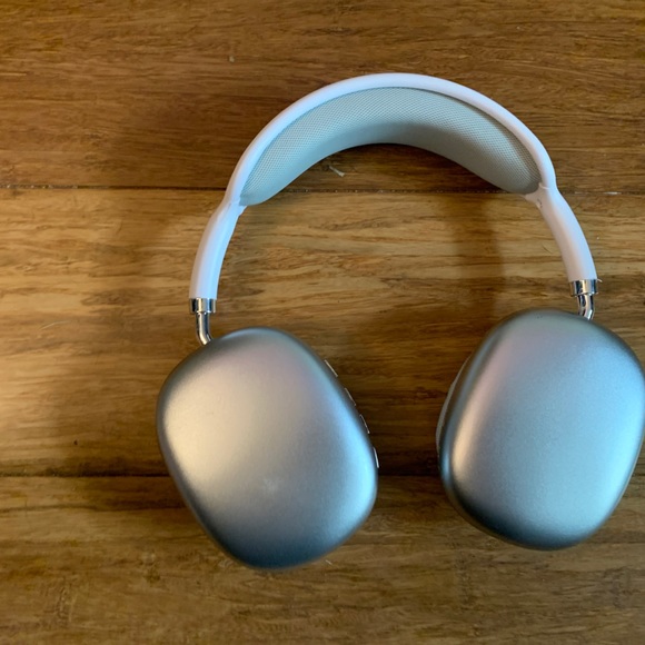 Headphones | Airpod Max | Poshmark